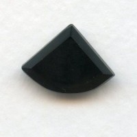 Jet - VintageJewelrySupplies.com